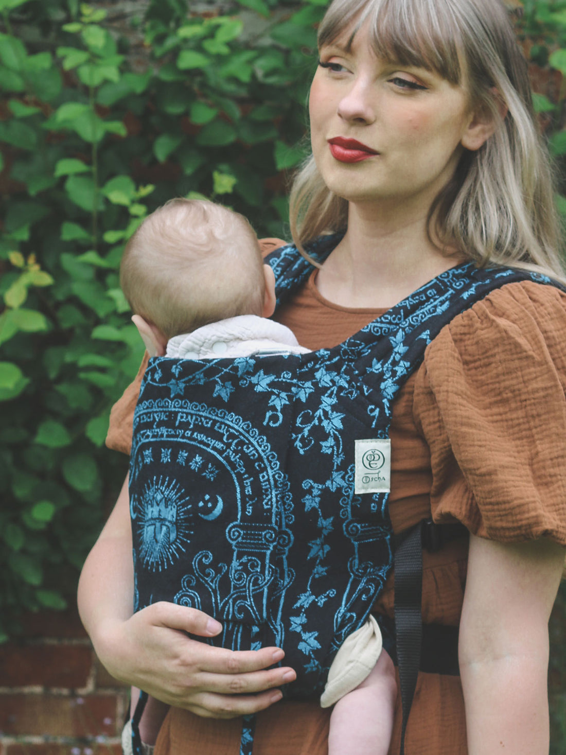 Baby Carrier | Middle-earth | Oscha Slings