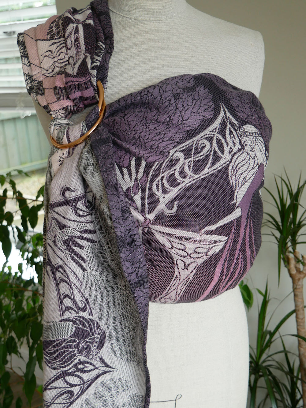 Woven Seconds | Middle-earth | Oscha Slings