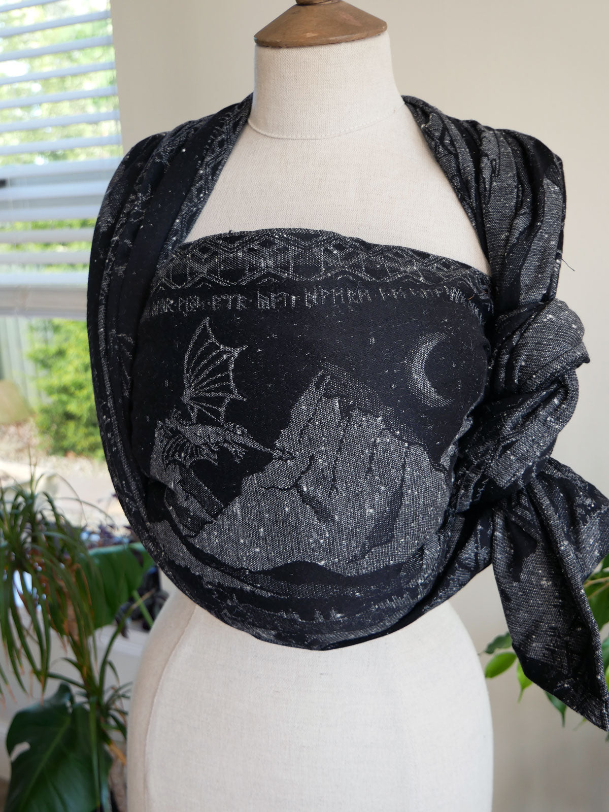 Hobbit Quest Journey Home Baby Wrap